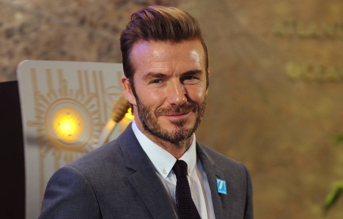 David Beck­ham est beau, et il est aussi très riche (et se verse un ...